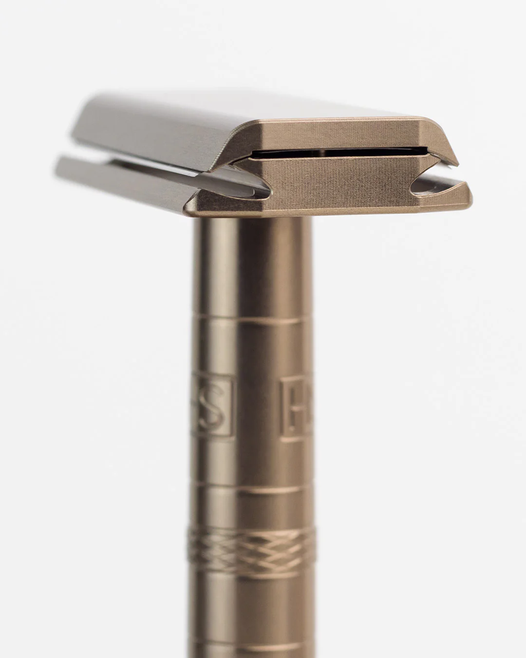 Henson Safety Razor Medium Tan – Ultieme Scheerervaring
